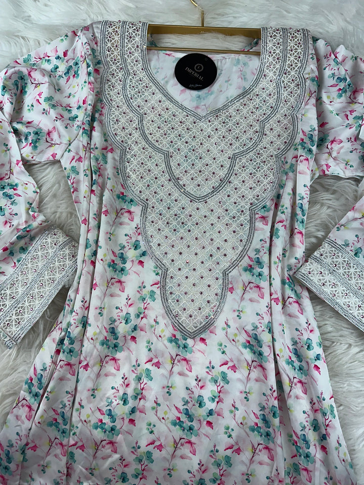 Discover our exquisite collection of handcrafted Mukhawar, designed for ...