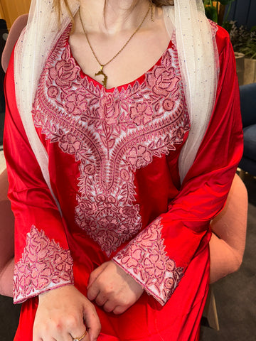 Discover our exquisite collection of handcrafted Mukhawar, designed for ...