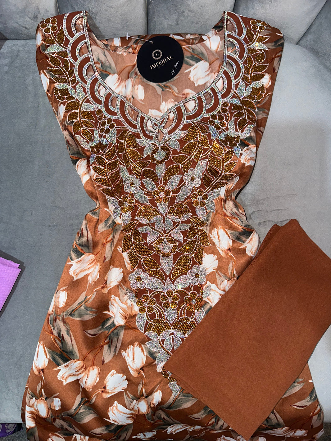 Discover our exquisite collection of handcrafted Mukhawar, designed for ...