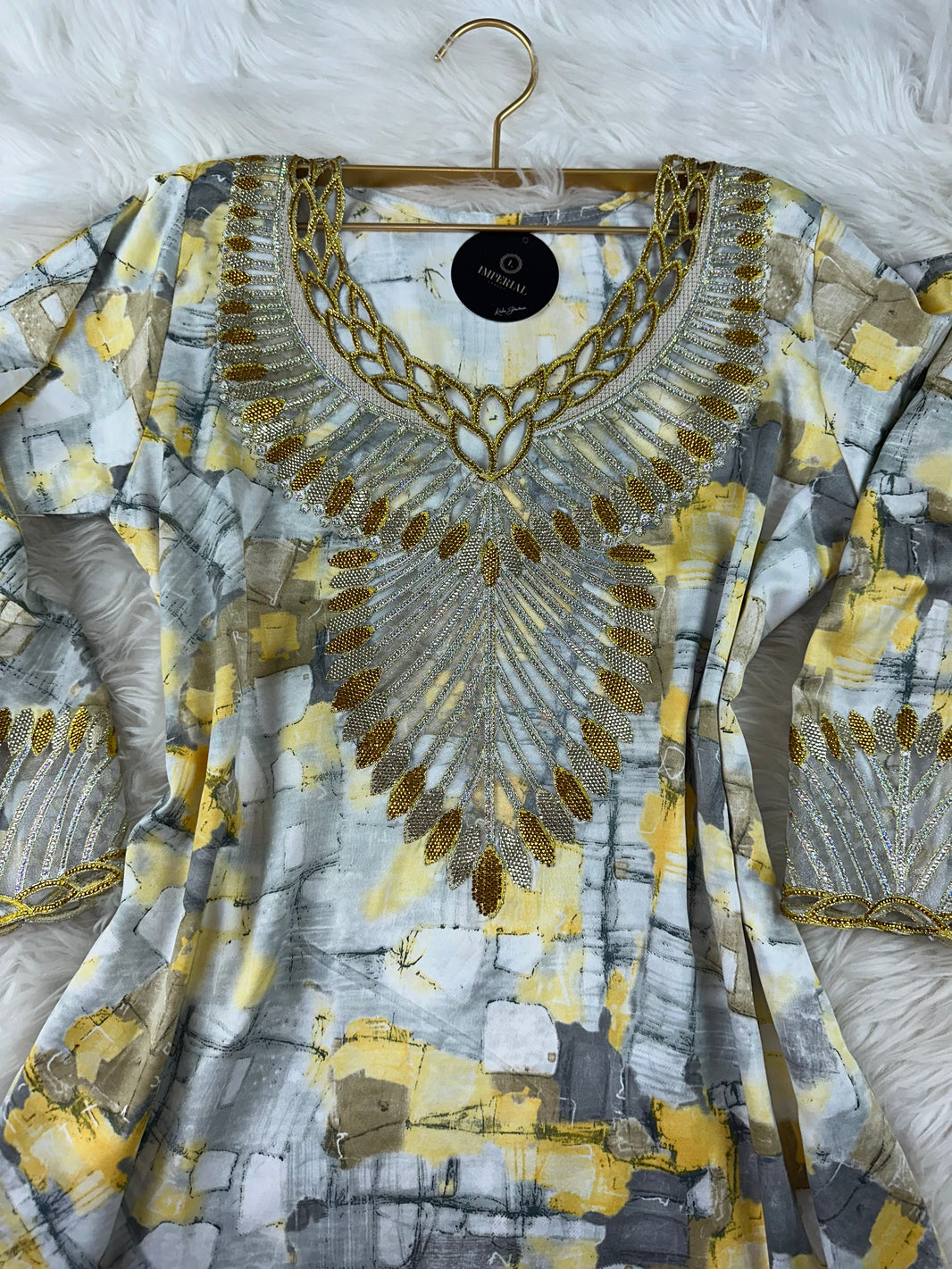 Discover our exquisite collection of handcrafted Mukhawar, designed for ...