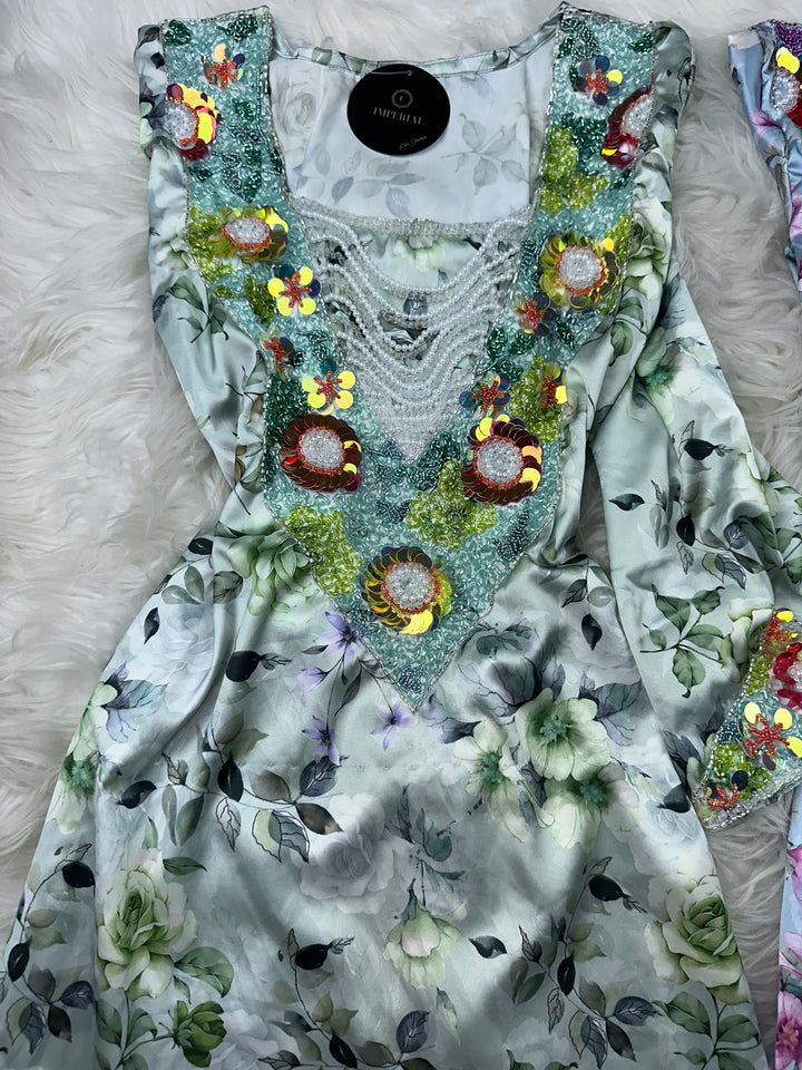 Discover our exquisite collection of handcrafted Mukhawar, designed for ...